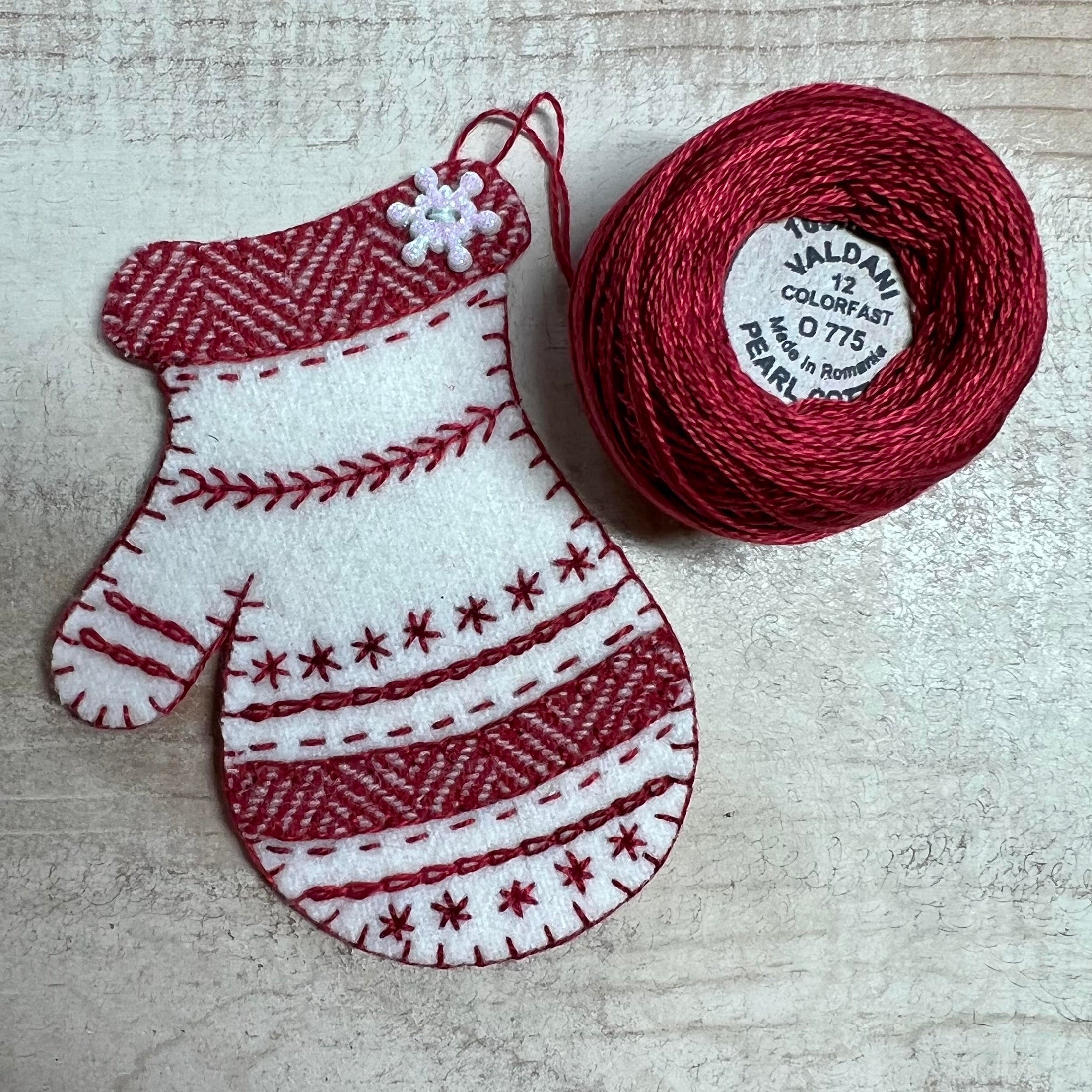 Kit #126 - Wooly Mittens – Blueberry Backroads
